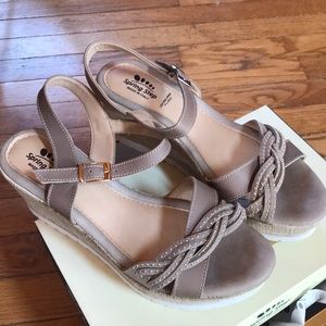 Spring Step | Shoes | Beautiful Studded Wedge Sandals | Poshmark